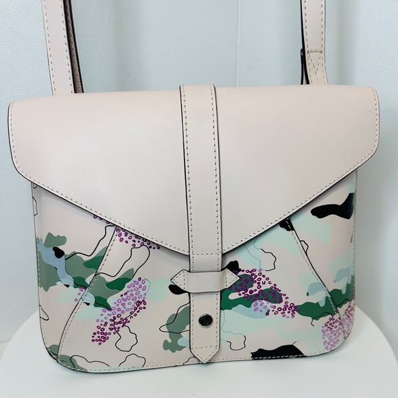 IIIBeCa | Bags | Ilibeca By Joy Gryson Pale Pink Camo Inspired Print ...